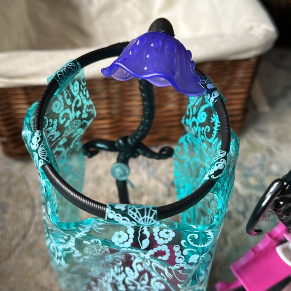 monster high | Toys | Monster High Bathroom Shower Set | Poshmark